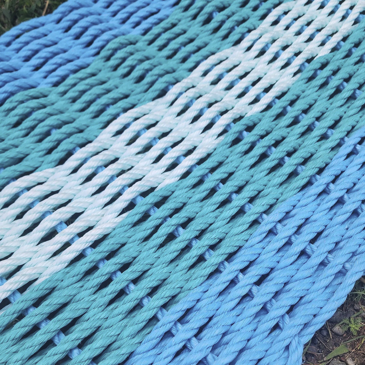 5 Stripe Lobster Rope Mat Light Blue Teal and Seafoam